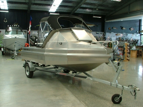 Senator RC450 | RC450 | Boats for sale NZ
